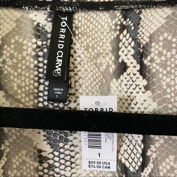 torrid | Intimates & Sleepwear | Nwt Torrid Satin Lace Snakeskin ...